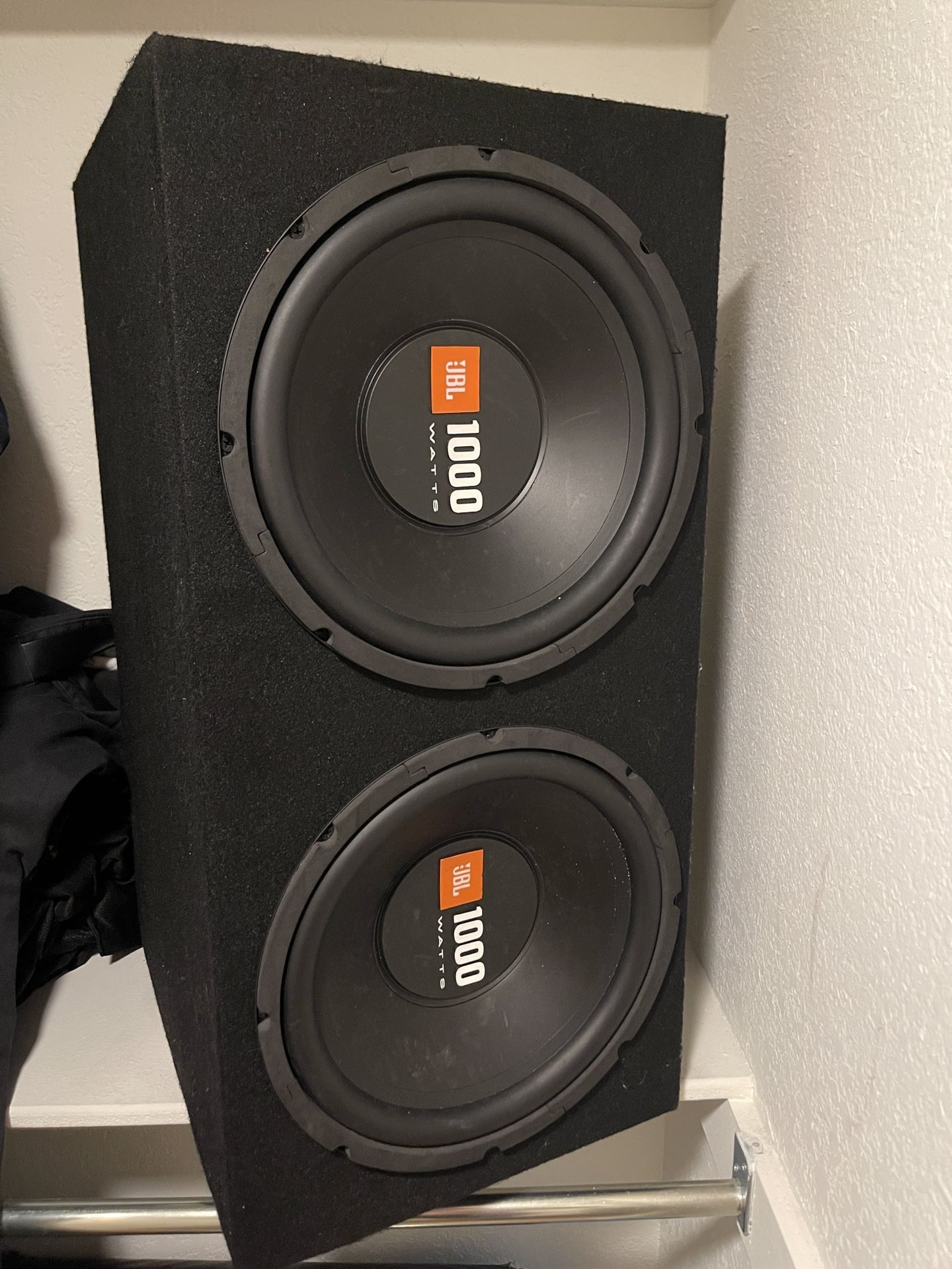 Jbl 12”subs for Sale in Hemet, CA - OfferUp