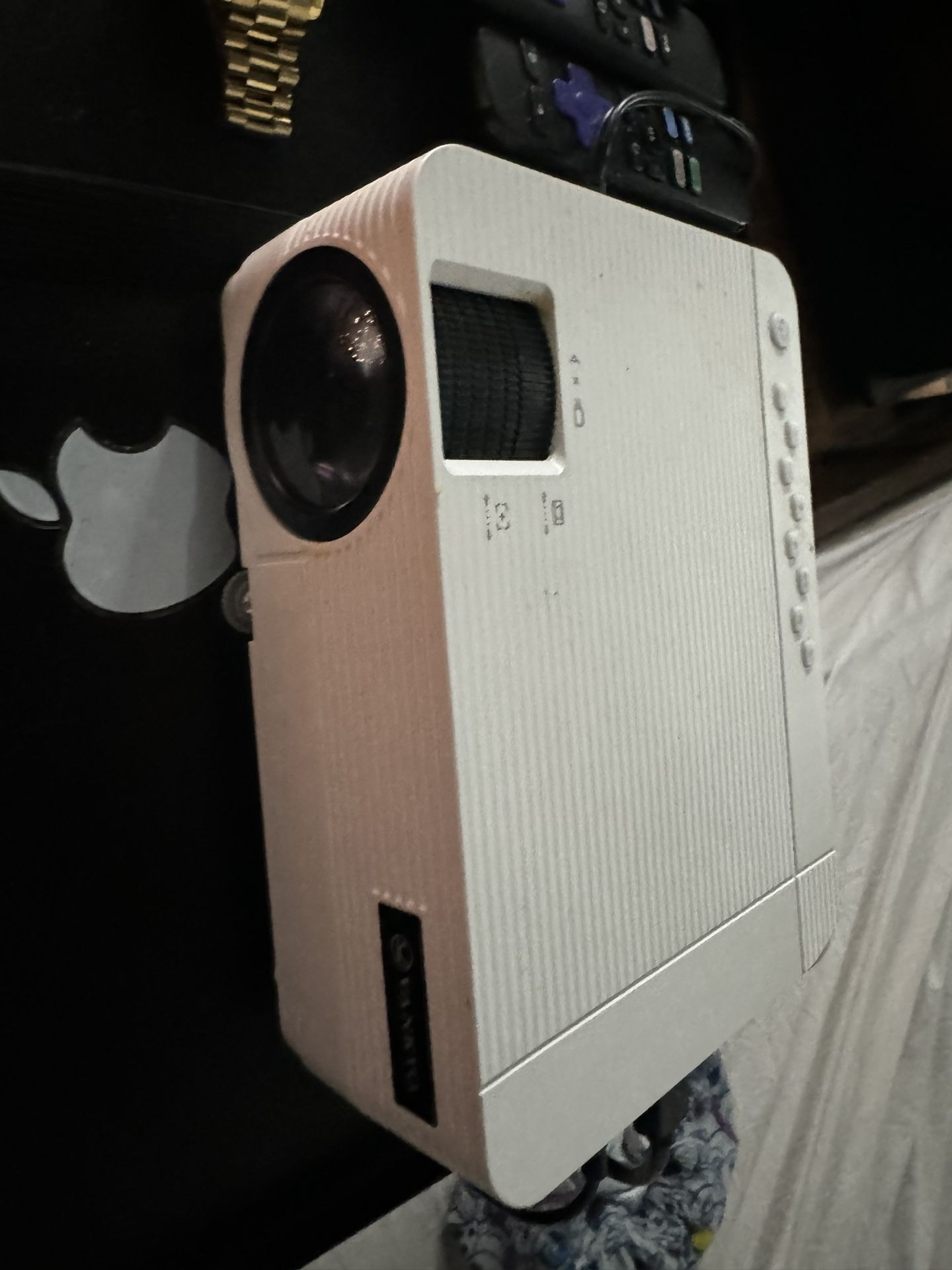 Projector Vankyo for Sale in Spring Valley, CA - OfferUp