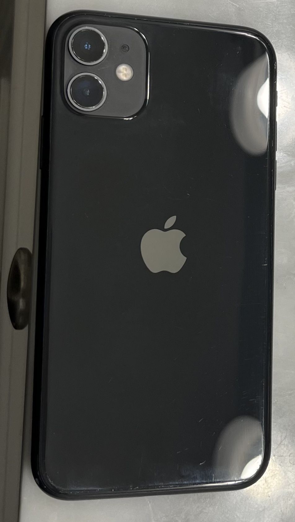 iPhone 11 Unlocked in Excellent Condition for Sale in Saint Charles, MO ...
