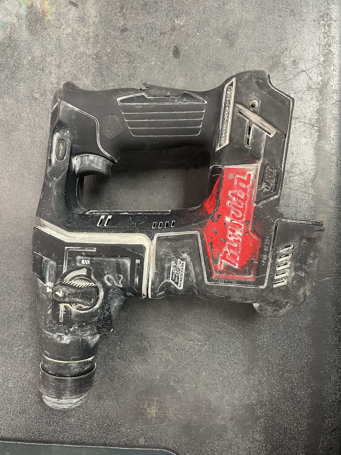 Makita xrh06 store
