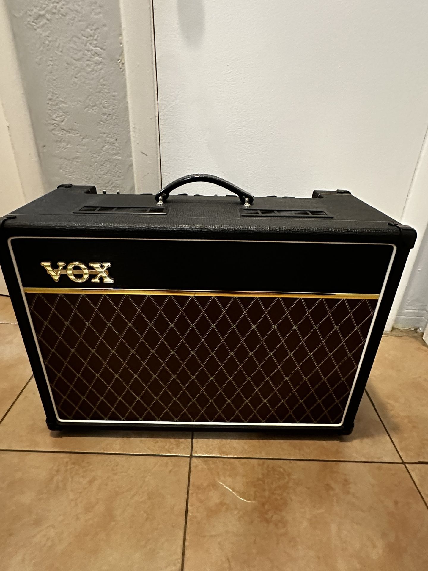 VOX Ac 15 C1 Tube Combo Amplifier . for Sale in Hollywood, FL - OfferUp