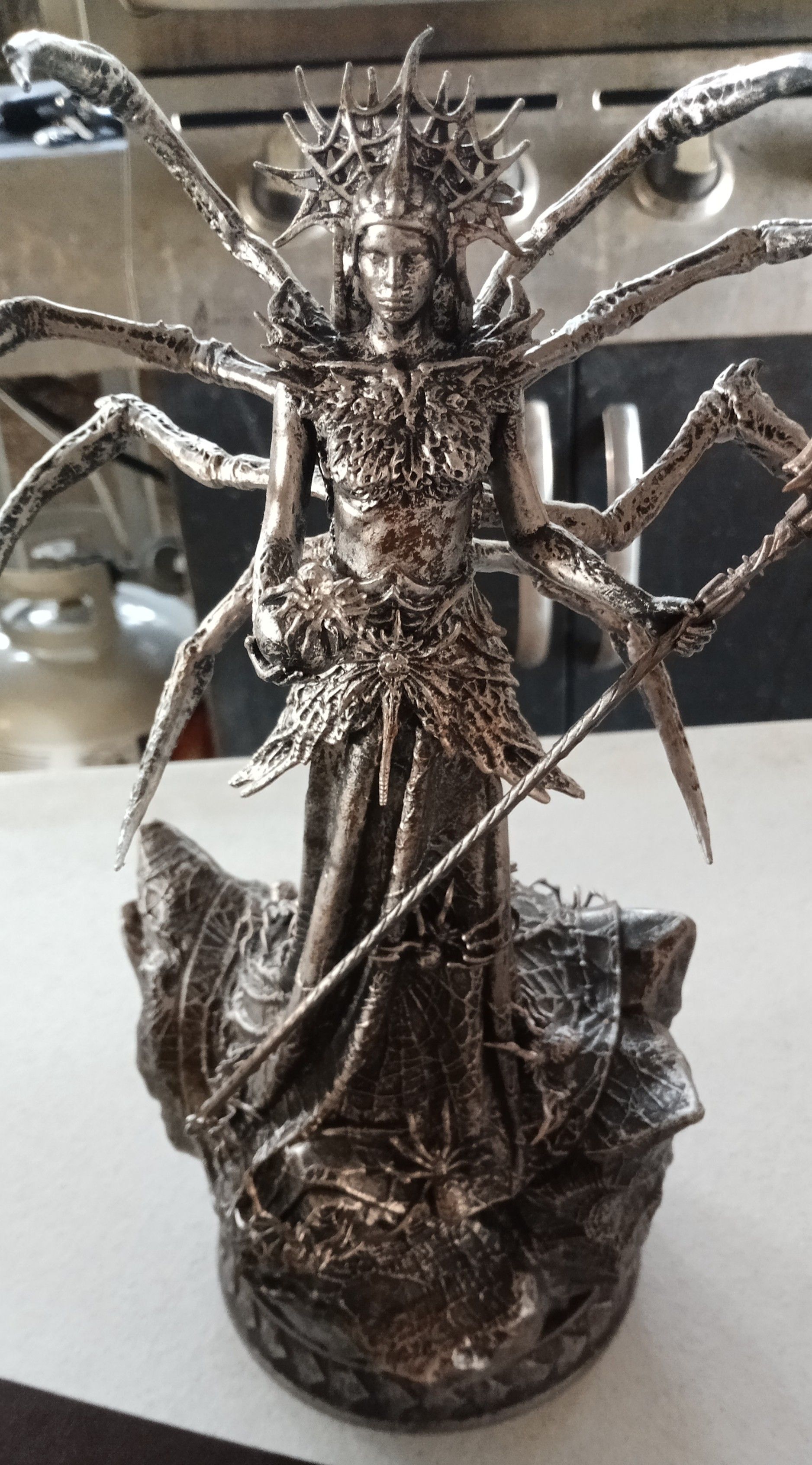 Elder Scrolls Mephala statue with book from Summerset special edition ...