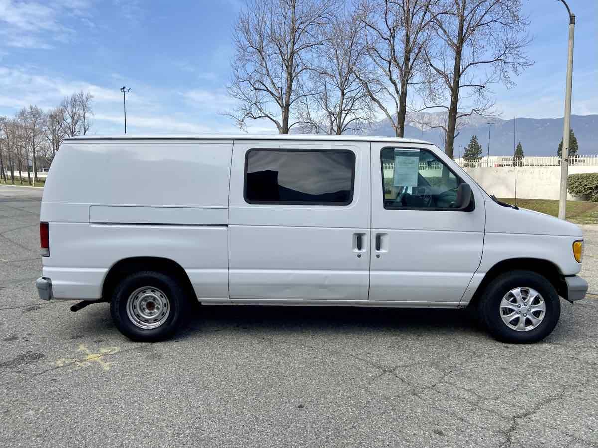 1998 Ford Econoline Cargo Van for Sale in Fontana, CA - OfferUp