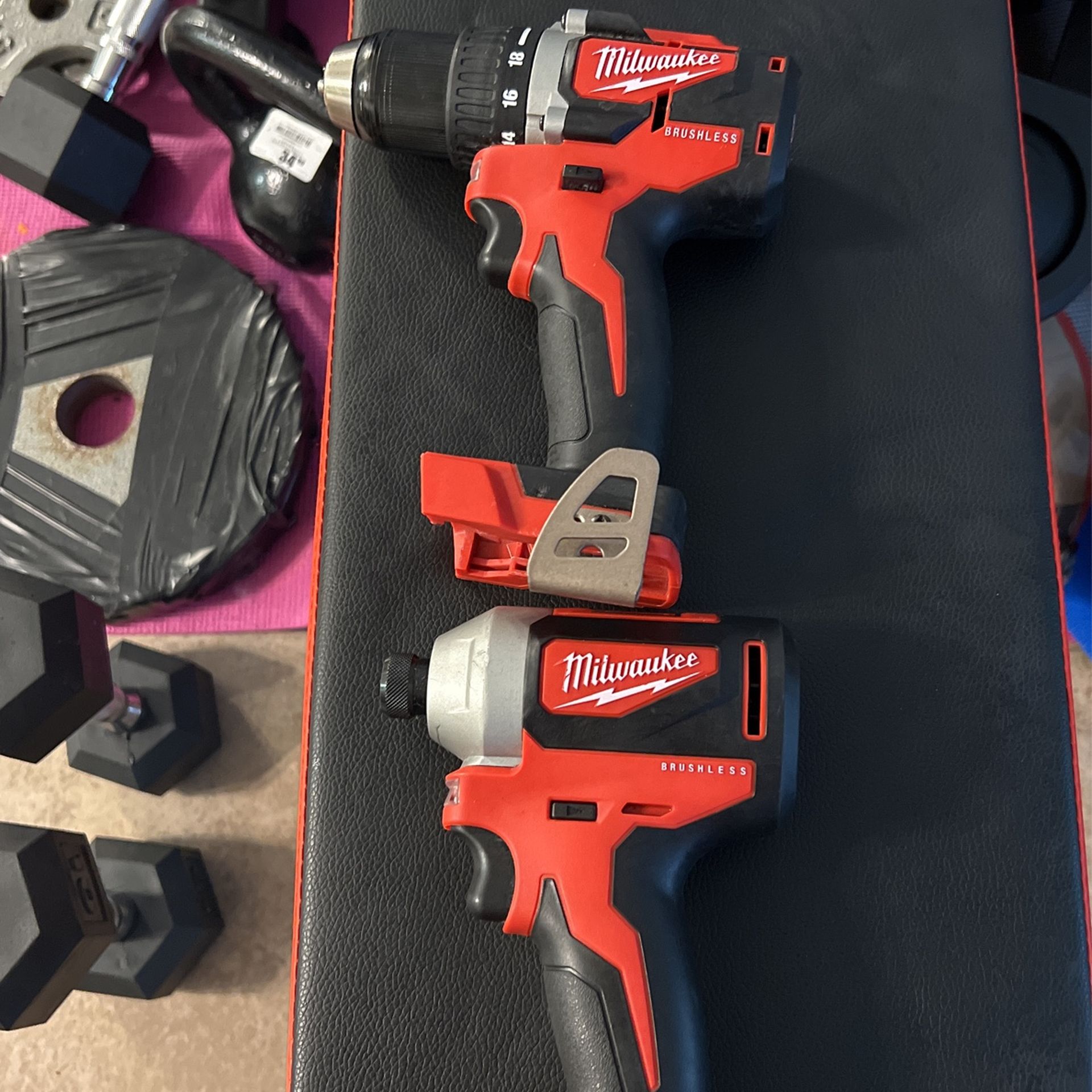 M18 Brushless Drill Set 120$ Tools Only for Sale in Grand Prairie, TX ...