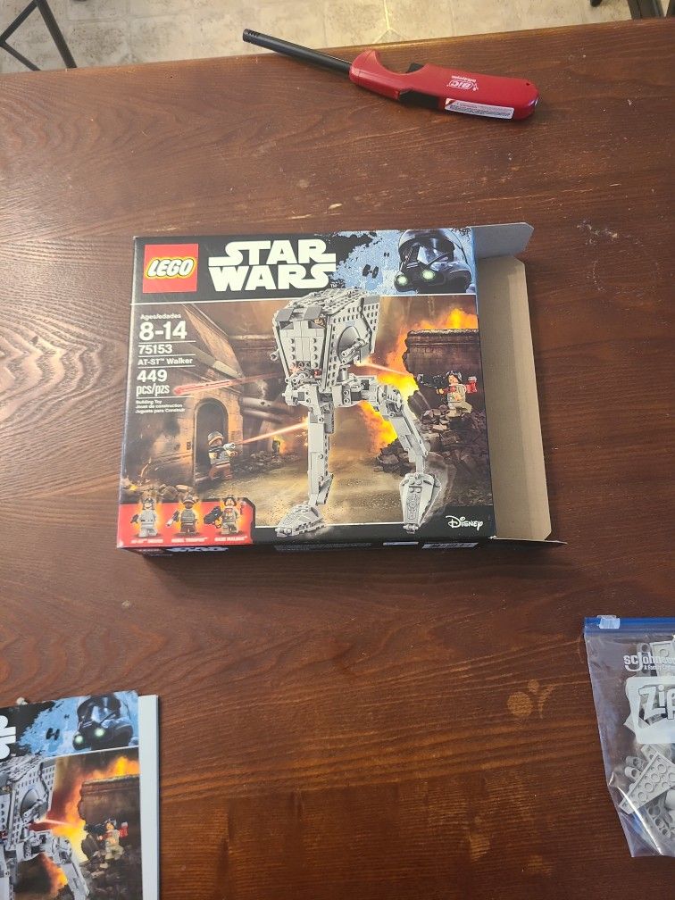 AT-ST Walker Lego Set for Sale in Waterloo, IA - OfferUp