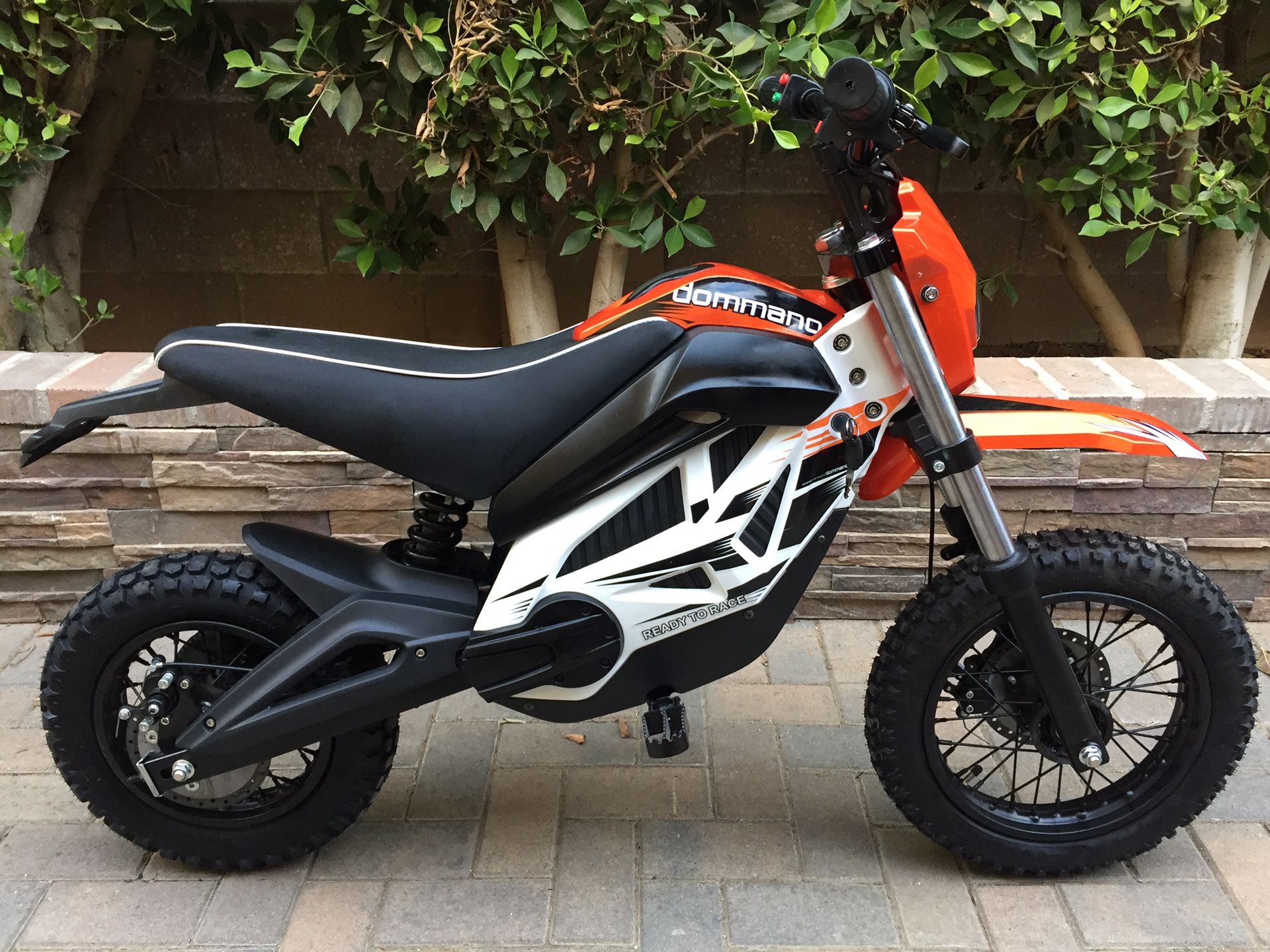 Dommano Racing Brand. All Electric Dirt Bike for all ages. Perfect pit bike or Commuter. Brand ...