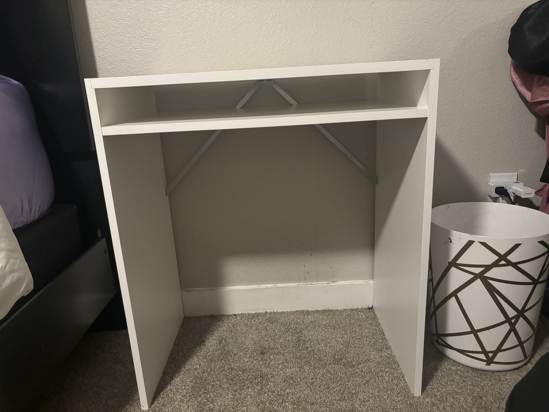 White IKEA Desk for Sale in Phoenix, AZ - OfferUp