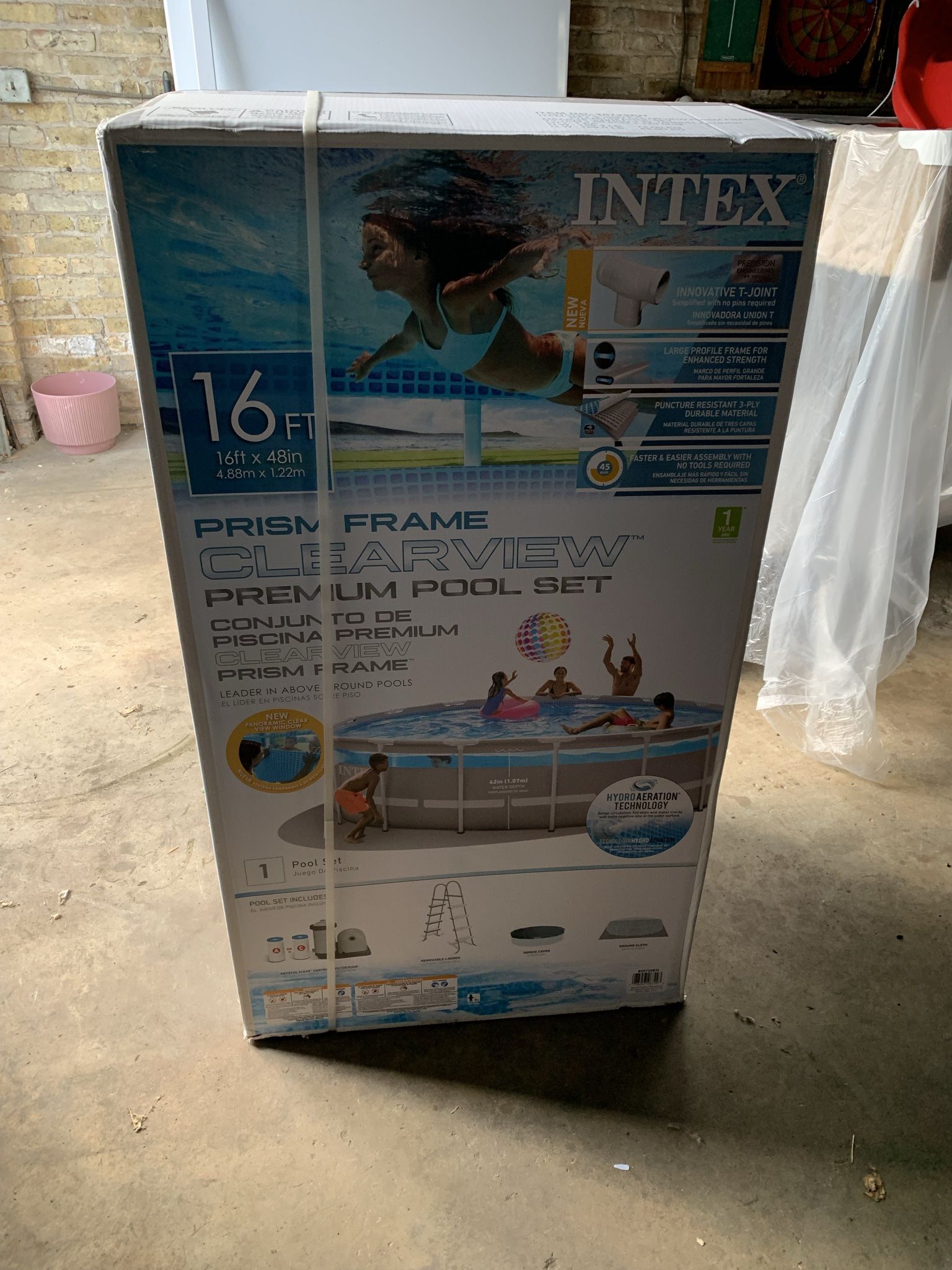 16x48 Intex Pool With Windows New Sealed for Sale in Chicago, IL - OfferUp
