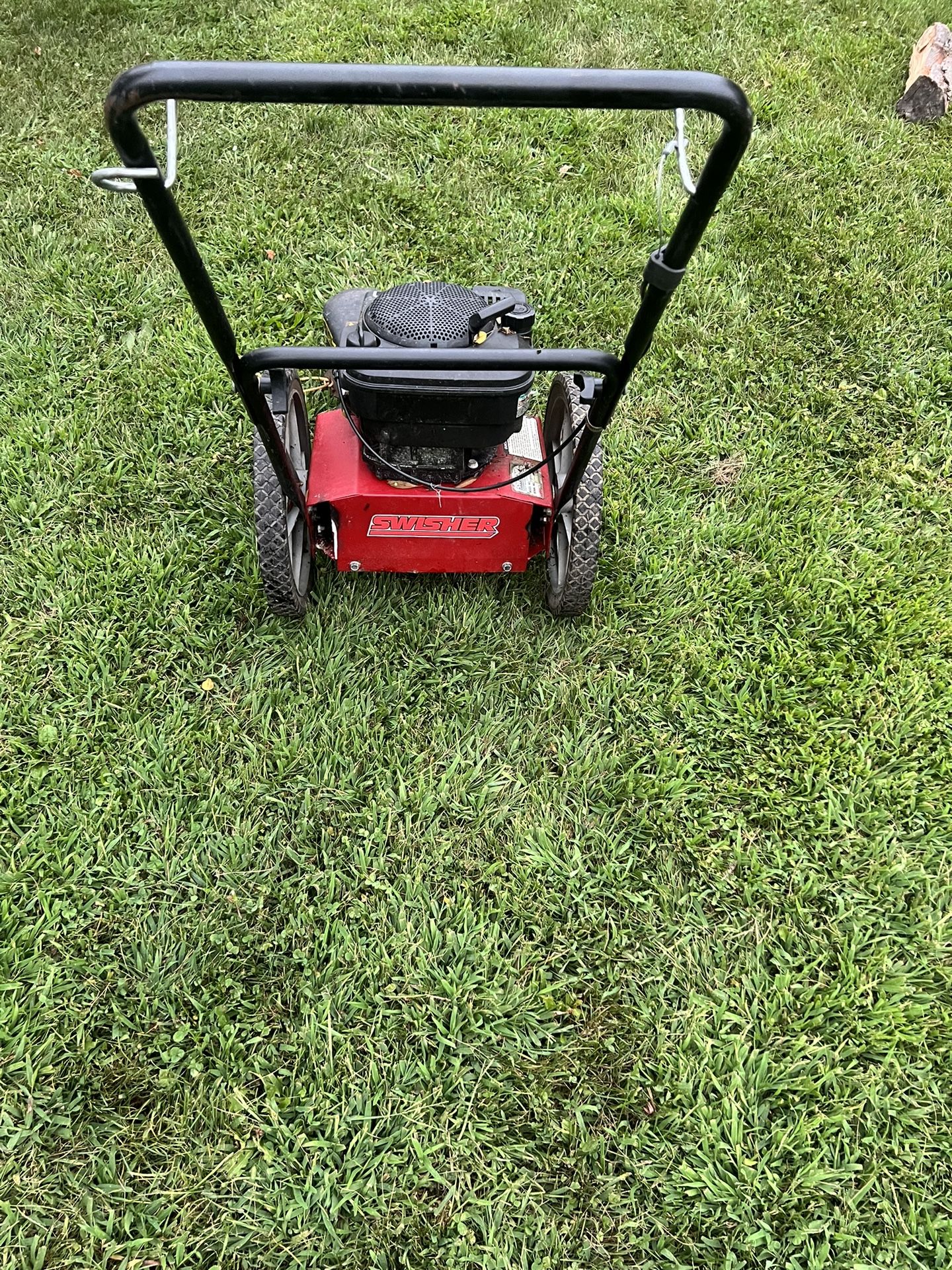 Swisher Walk Behind Trimmer 6.5hp for Sale in Medina, OH - OfferUp