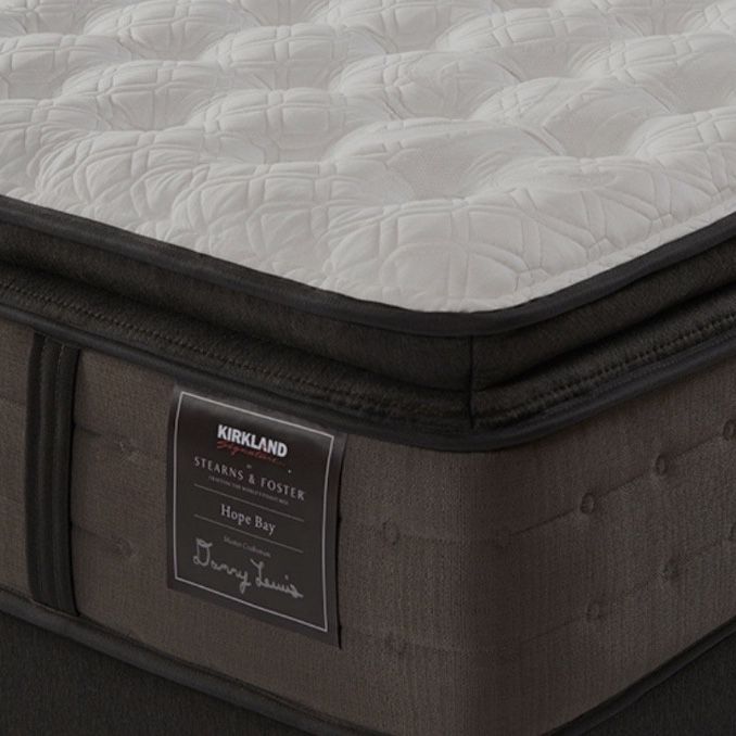 Kirkland Sterns And Foster Hope Bay Signature Series Queen Mattress for Sale in Vista CA OfferUp