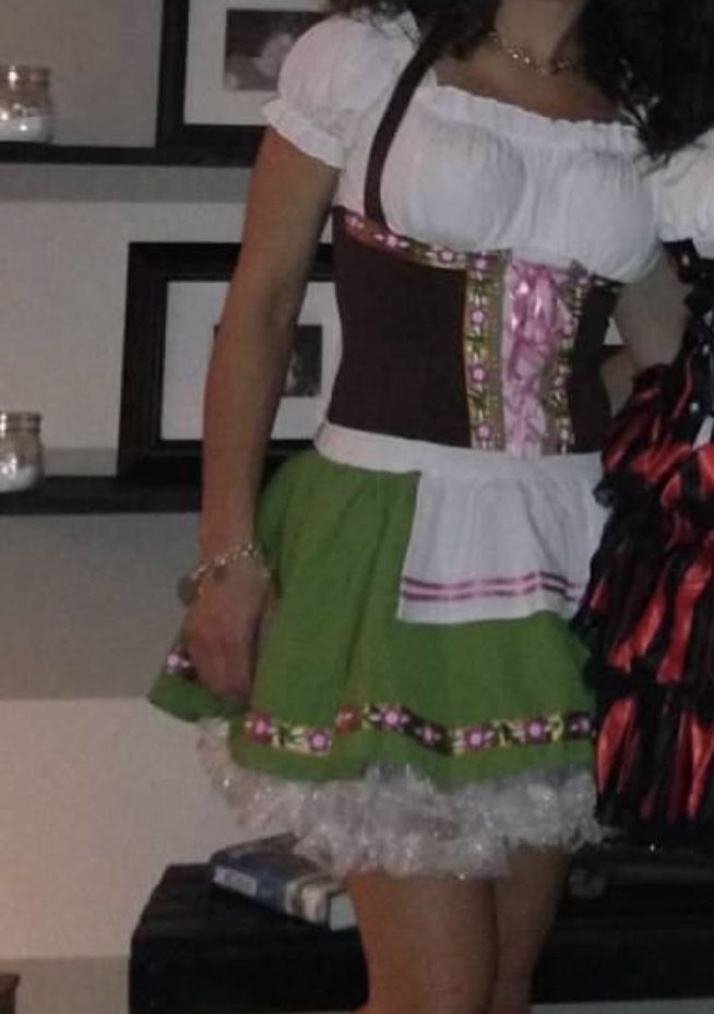 Halloween costume- SUPER CUTE! for Sale in Puyallup, WA - OfferUp