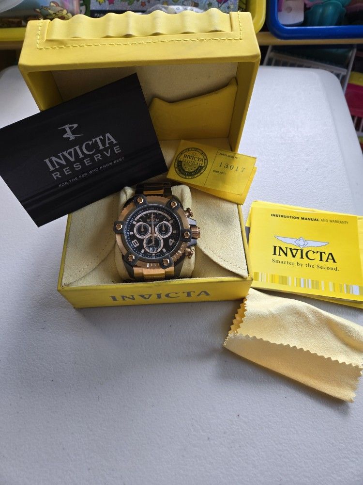WATCH-INVICTA QUARTZ for Sale in Seattle, WA - OfferUp
