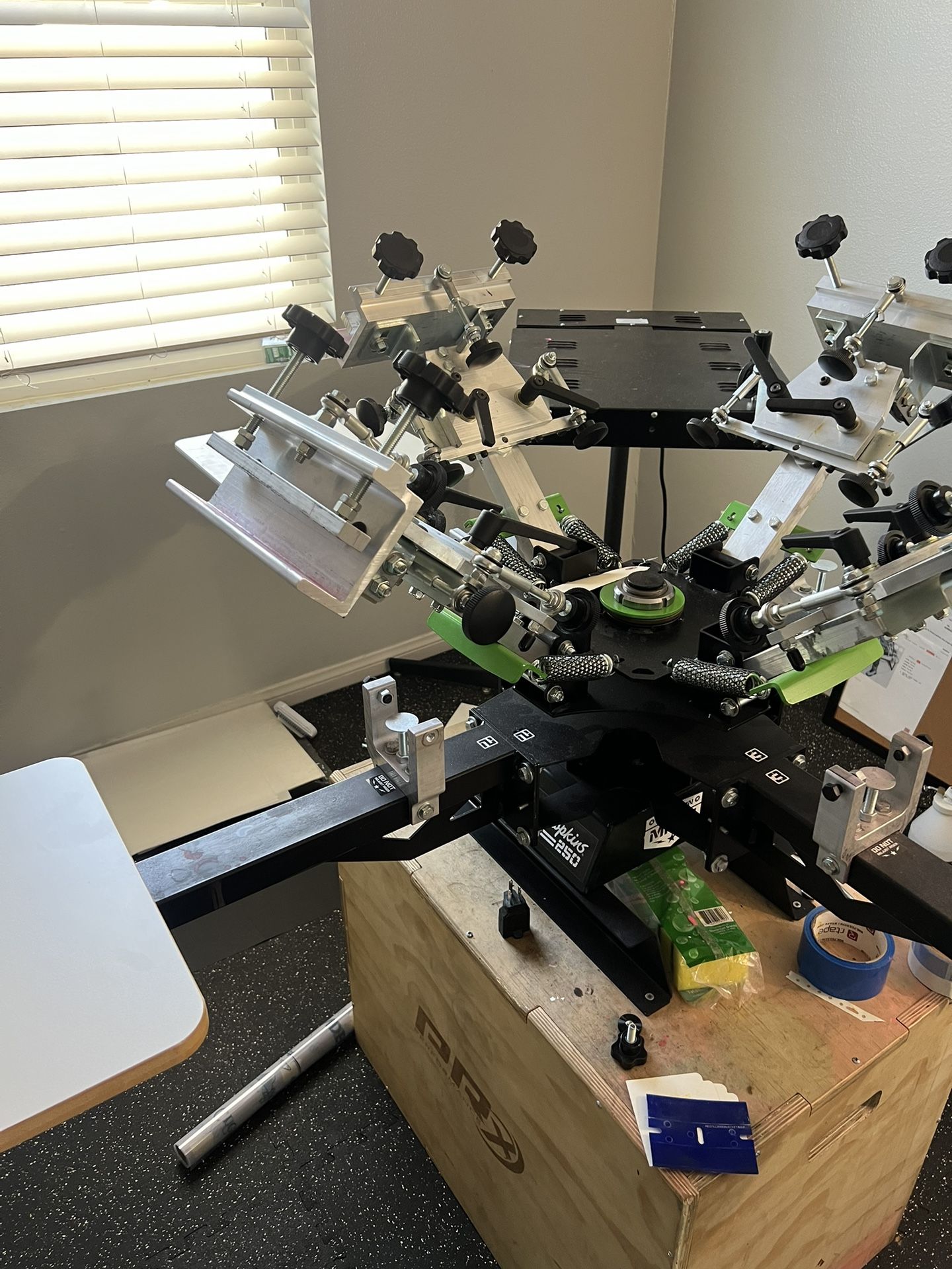 Riley Hopkins 250 4 Color 4 Station Screen Printing Press with XY Micro ...