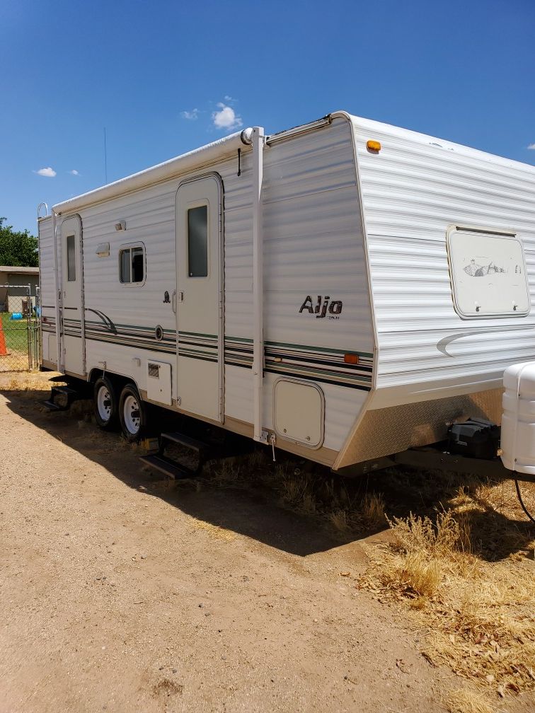 2005 aljo Travel trailer for Sale in Glendale, AZ - OfferUp
