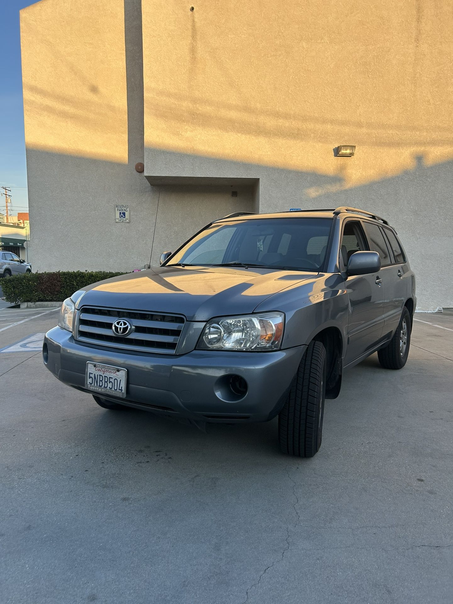 2005 Toyota Highlander for Sale in Bellflower, CA - OfferUp