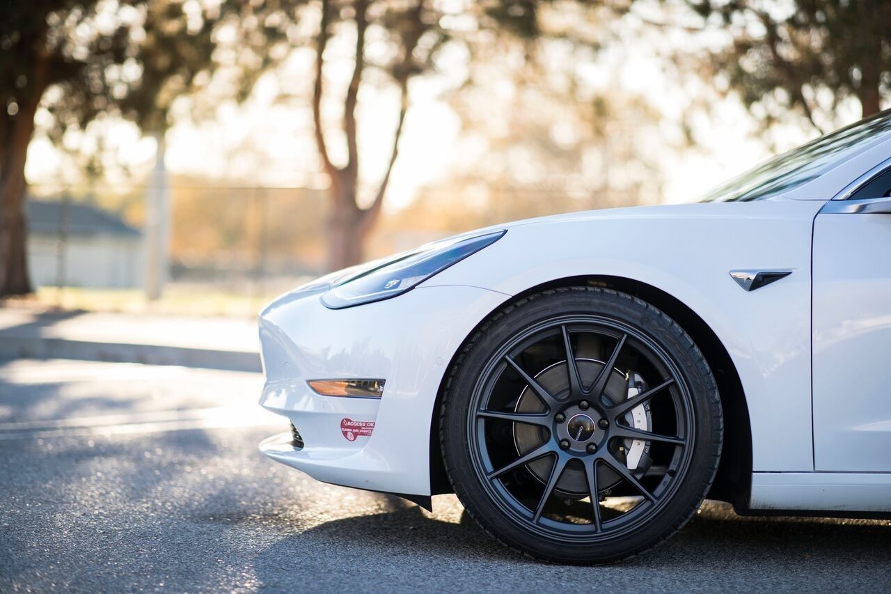 DOSS RS18 20X9 20X10.5 TESLA MODEL 3 WHEELS TIRES PACAKGE for Sale in ...