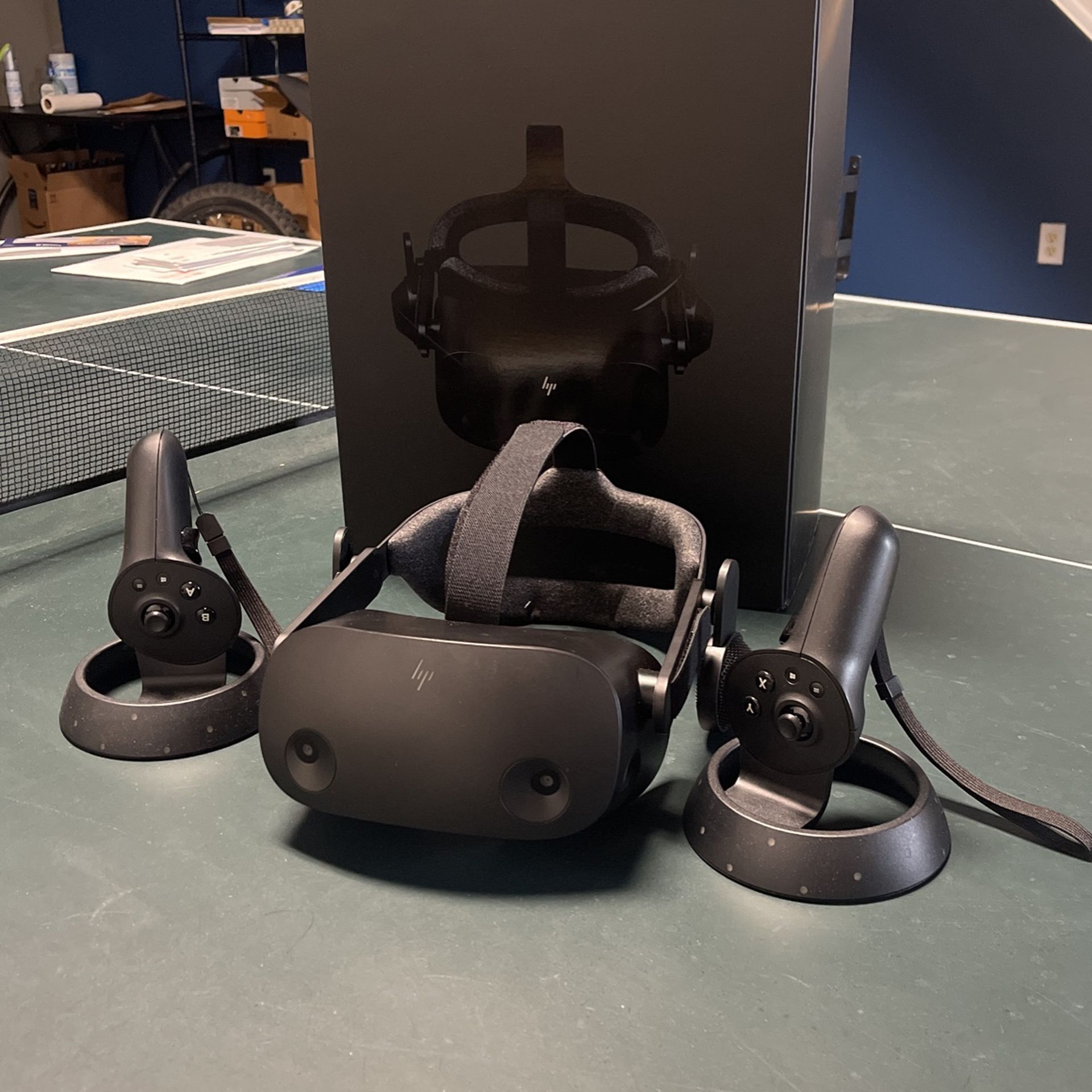 HP Reverb G2 VR Headset for Sale in Anaheim, CA - OfferUp