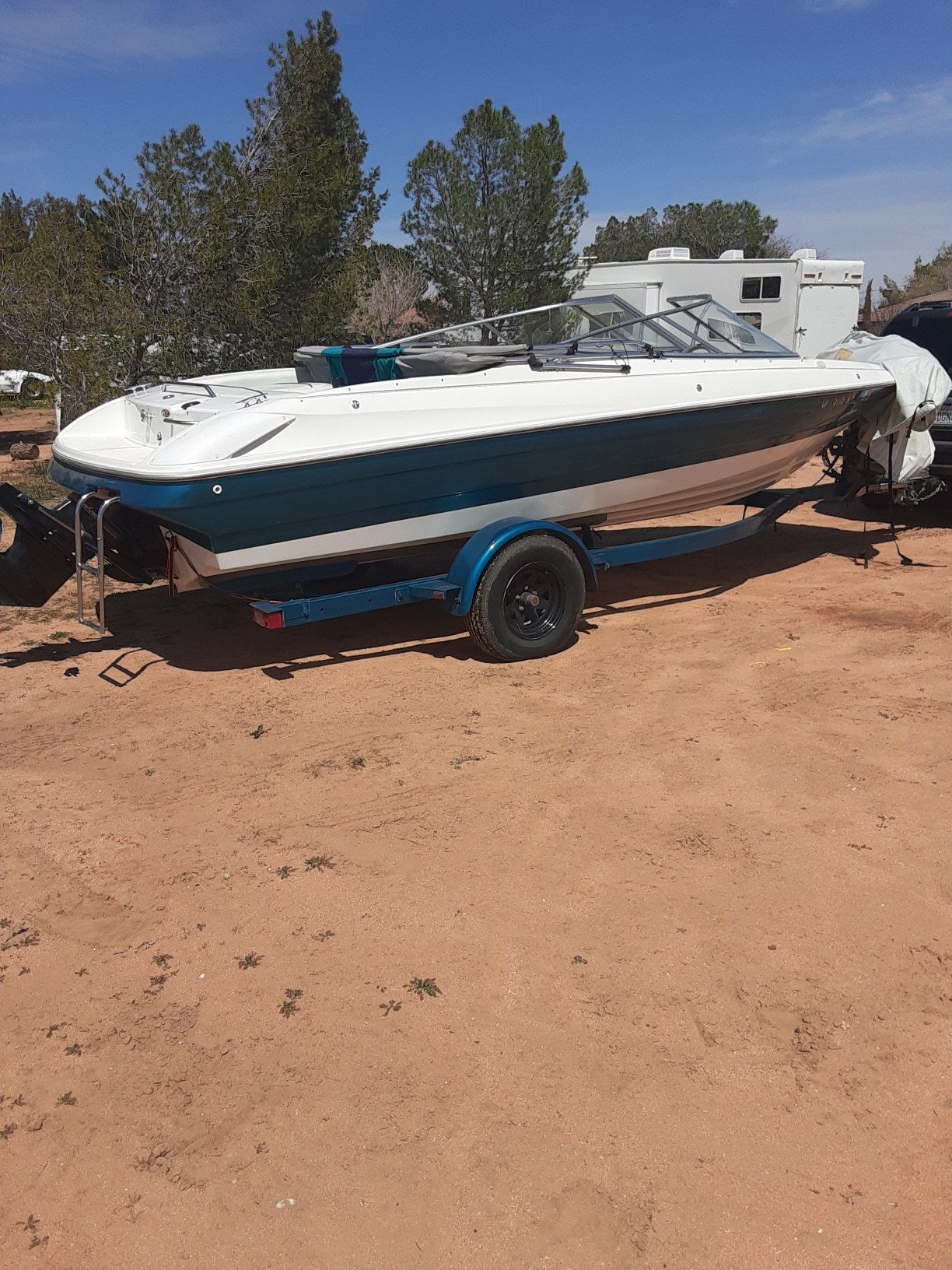97 Bayliner super clean boat. V8. 5.7. Trade for Sale in Hesperia, CA ...