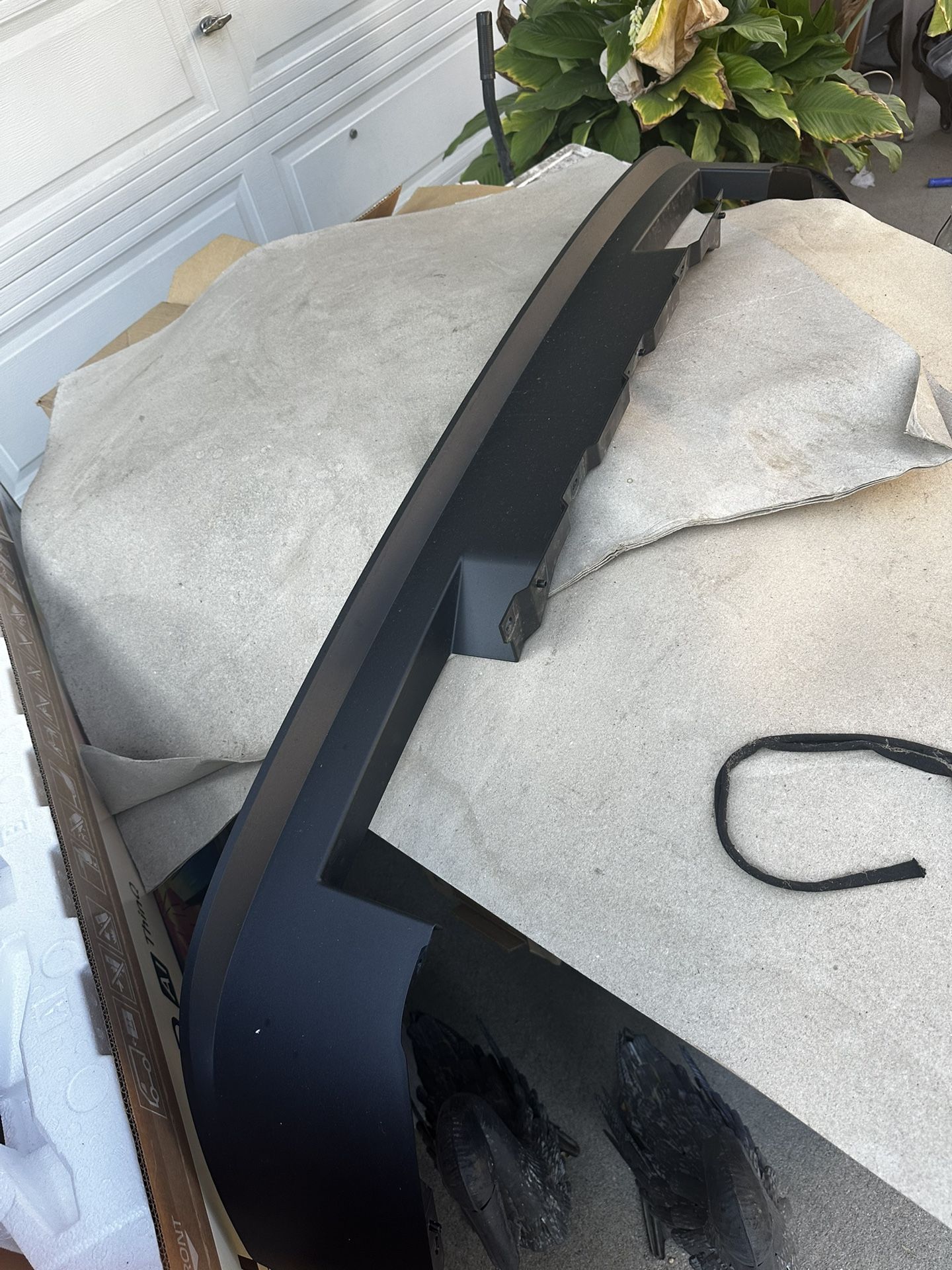 Toyota Tacoma Lip for Sale in Pico Rivera, CA - OfferUp