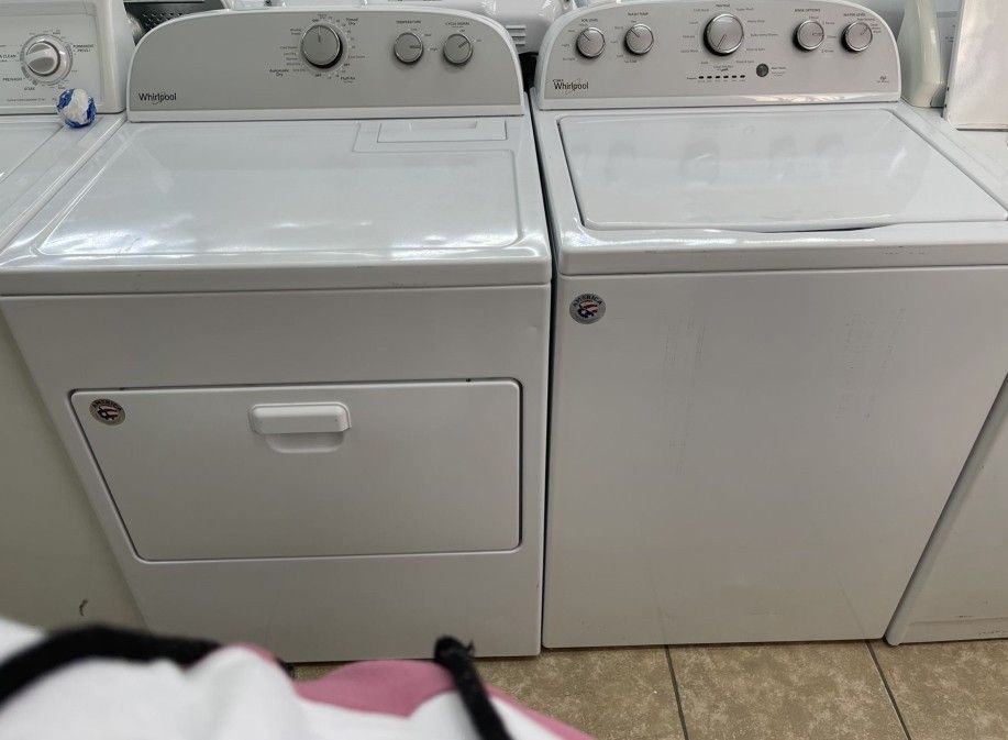 Whirlpool Top Loader Set Washer And Dryer J for Sale in Glendale, AZ ...
