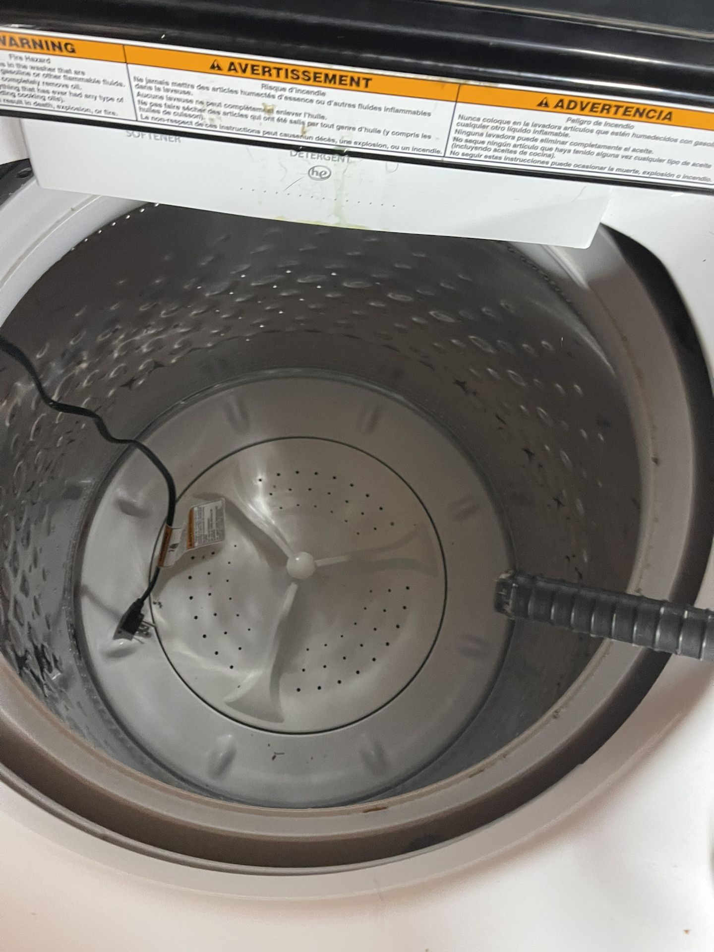 Whirlpool Cabrio Top Load Washing Machine for Sale in Tacoma, WA - OfferUp