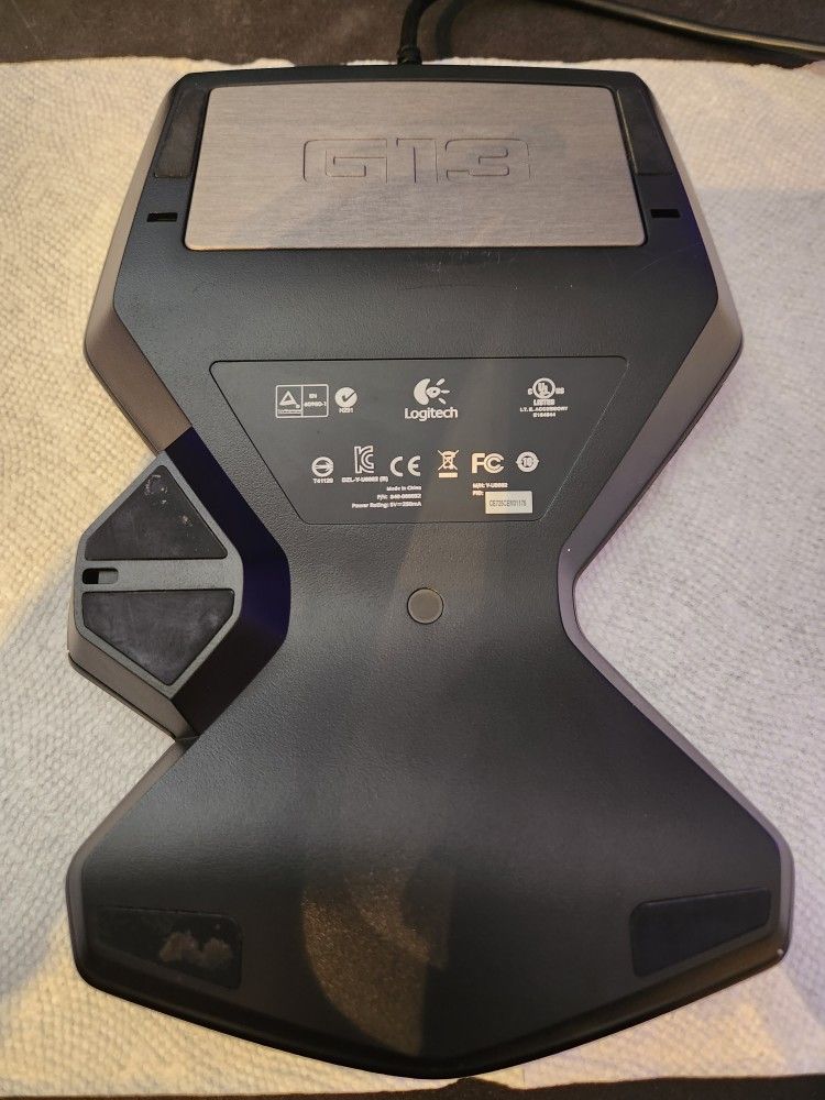 Logitech G13