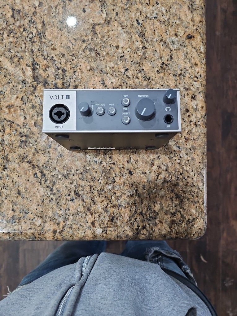 Universal Audio Volt 1 | Mic Pre Audio/Midi Interface for Sale in ...