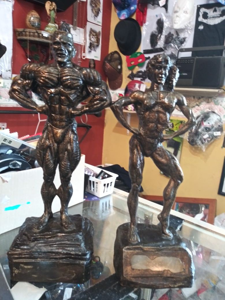 2 Bronze Body Builders 15" tall for Sale in St. Augustine, FL - OfferUp