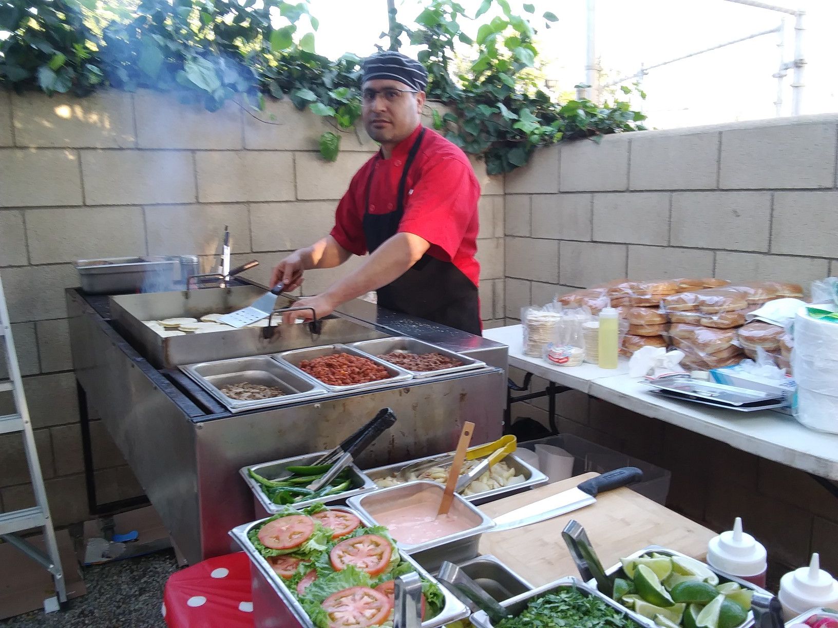 TAQUERO PARA FIESTAS for Sale in Fullerton, CA - OfferUp