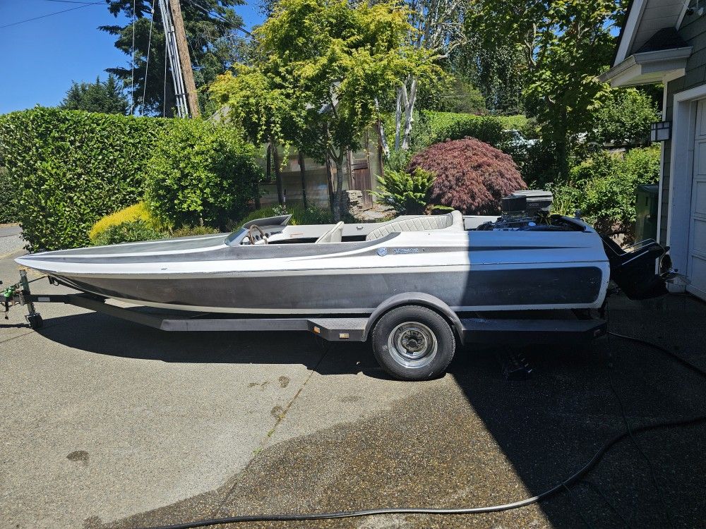 72 Sleekcraft Tunnel Hull for Sale in Seattle, WA - OfferUp