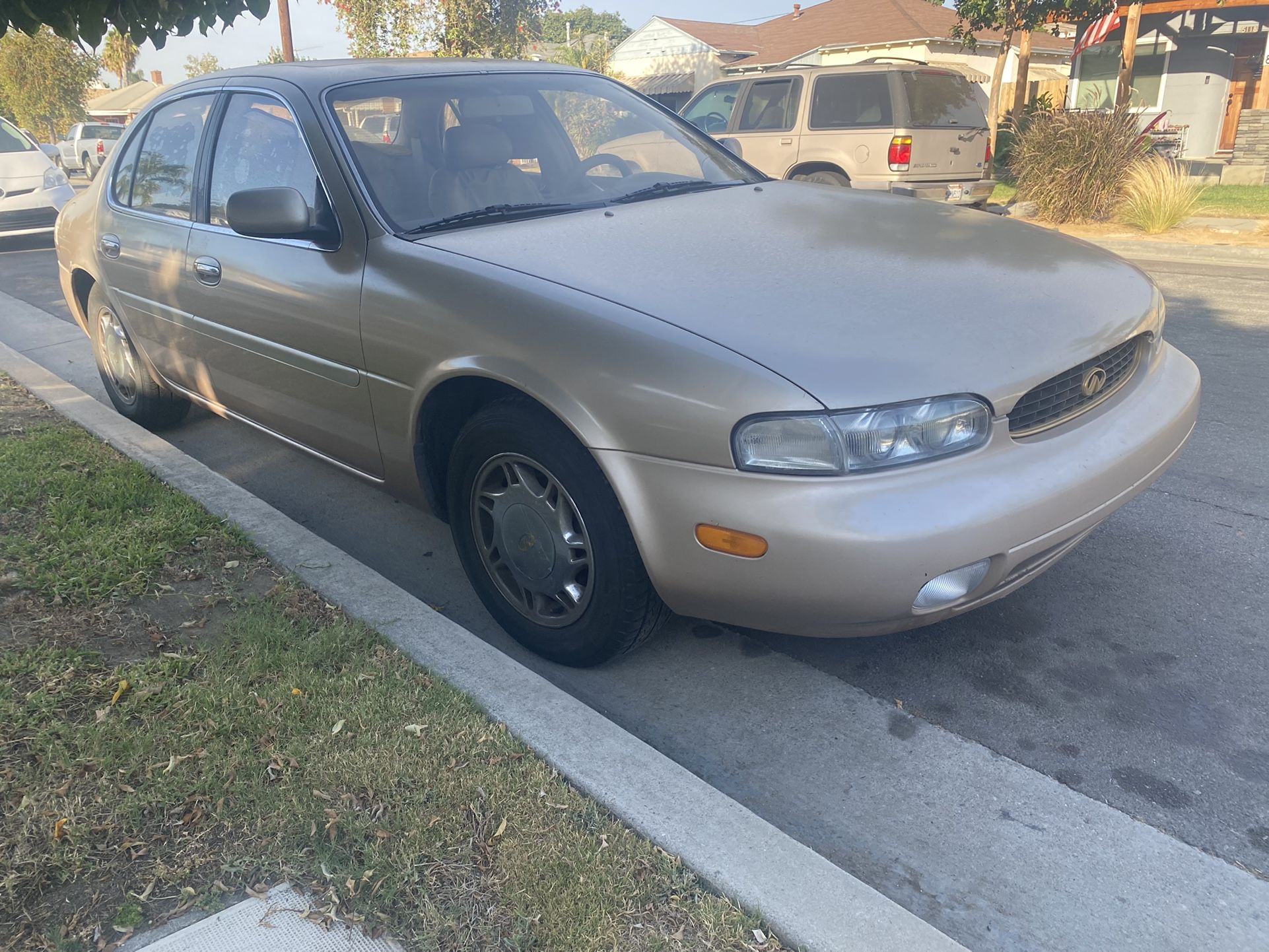 1994 Infiniti J30 for Sale in Lakewood, CA - OfferUp