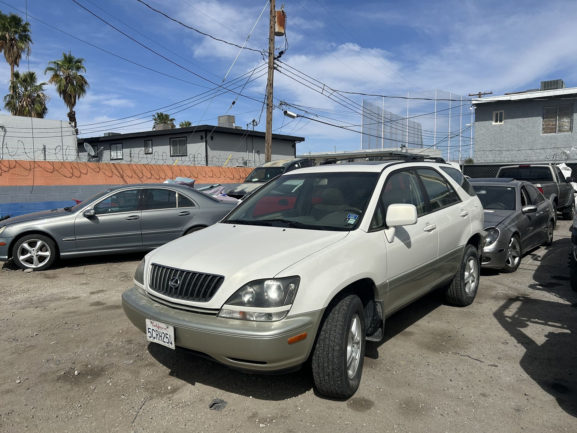 2002 Lexus Rx 300 for Sale in Las Vegas, NV - OfferUp