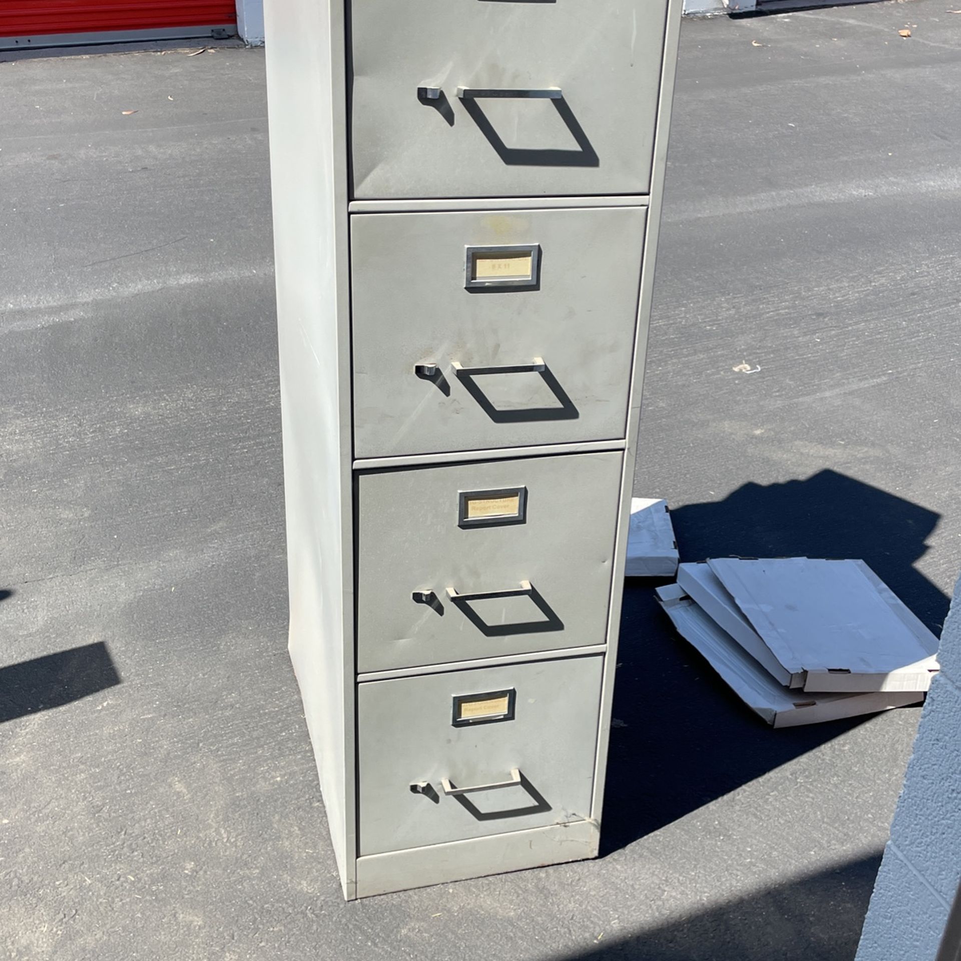 Free!! 8 File Cabinets (used) Full Size for Sale in Corona, CA - OfferUp