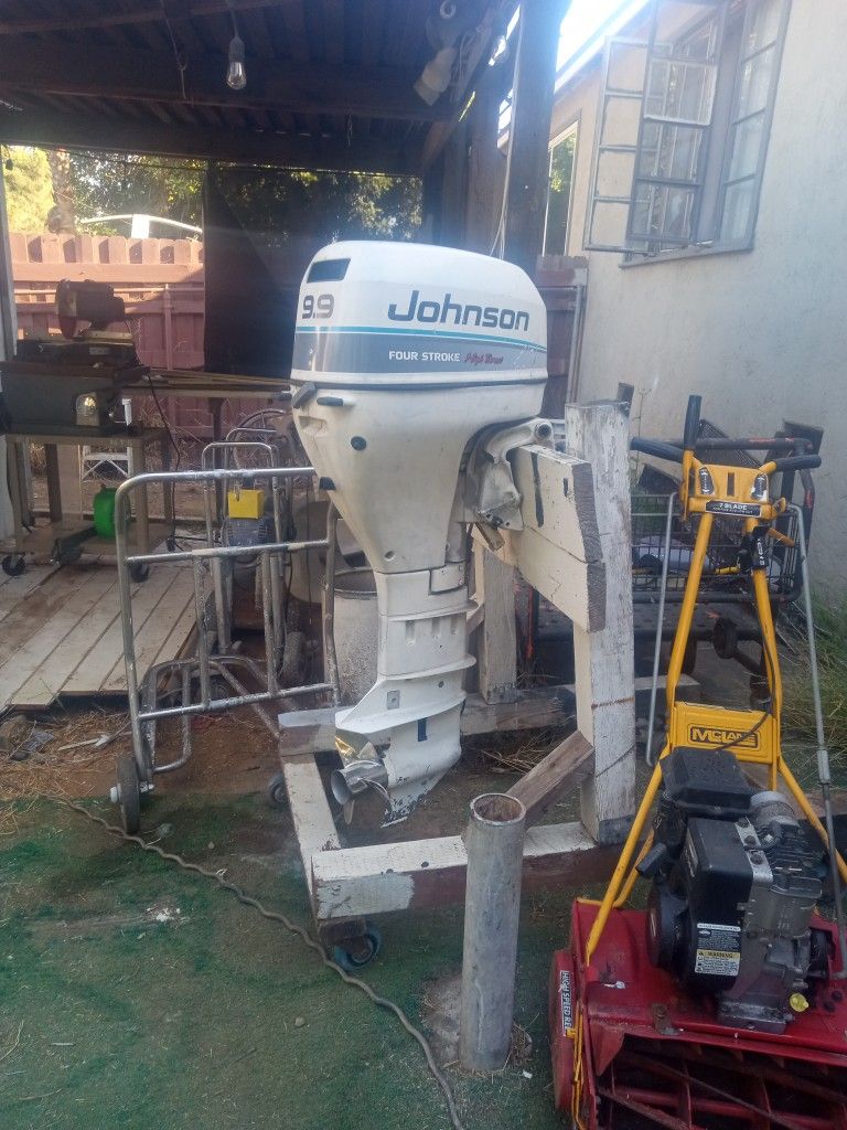 Johnson 9.9 4stroke for Sale in San Diego, CA - OfferUp