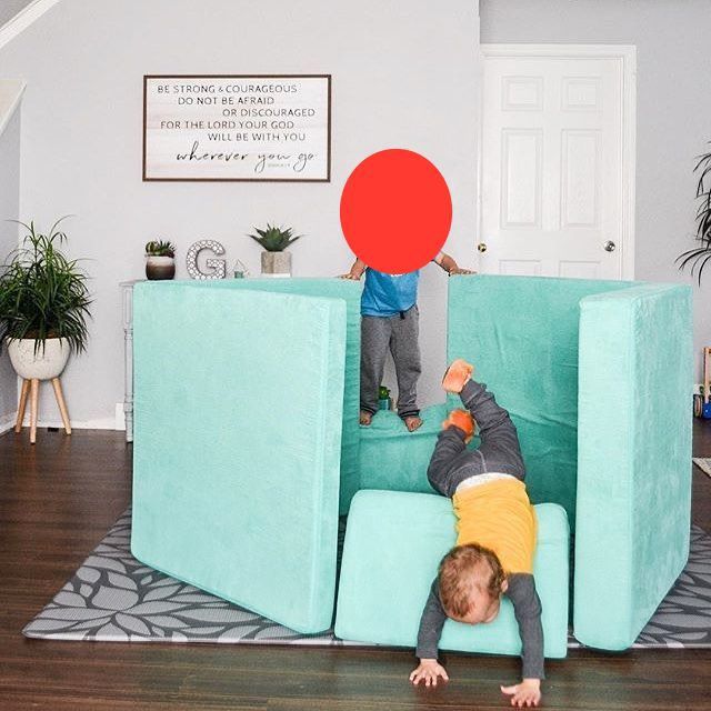 New in Box Blackbeard Nugget Comfort Couch for Sale in Centralia WA OfferUp