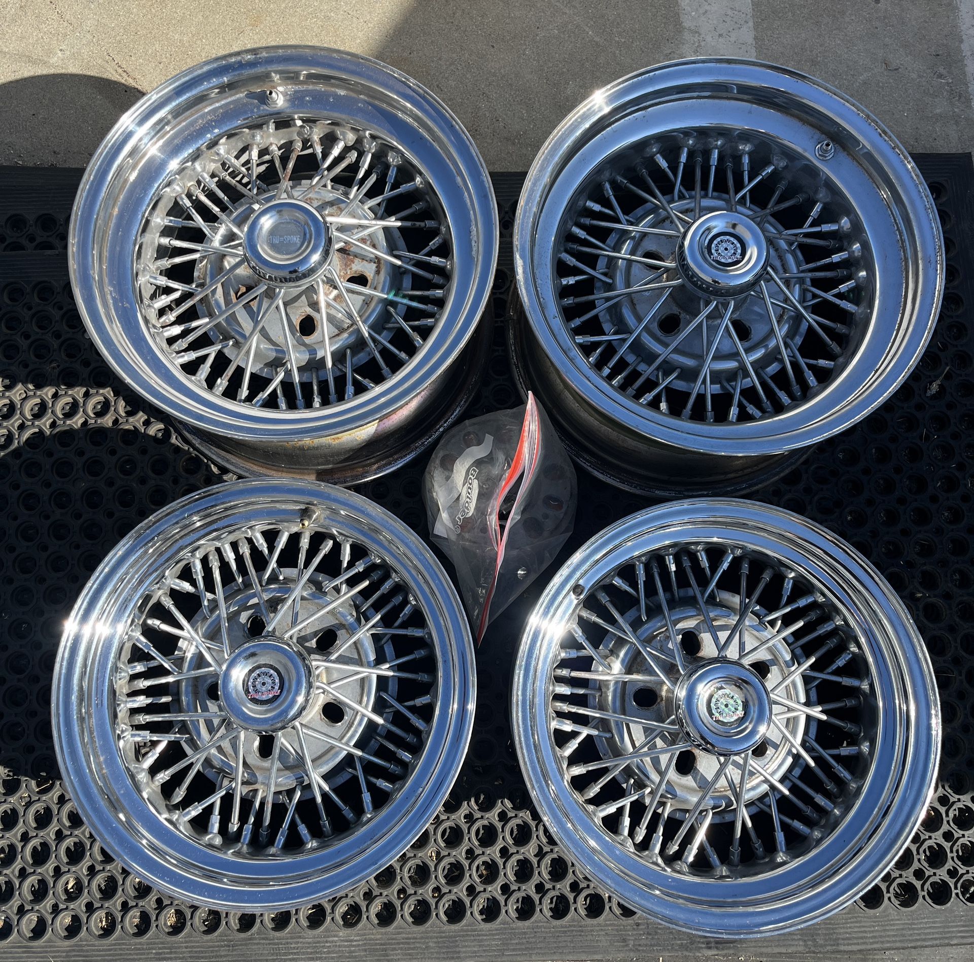 True Spoke 45spoke Wire Wheels 14x6 and 15x8 in 5x5 for Sale in Long ...