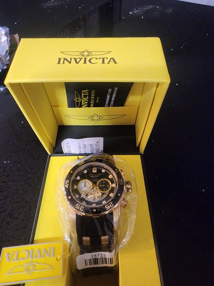 Invicta Model #28722 New In Box for Sale in San Antonio, TX - OfferUp
