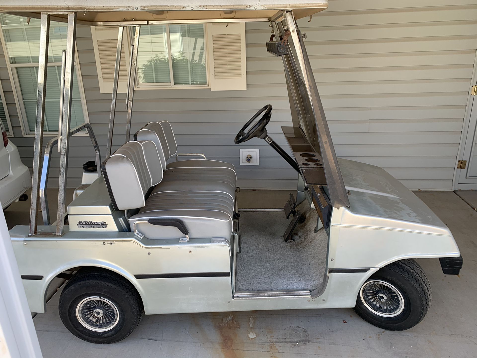 Western Golf Cart (Golf and Country Model) works well new tires and ...