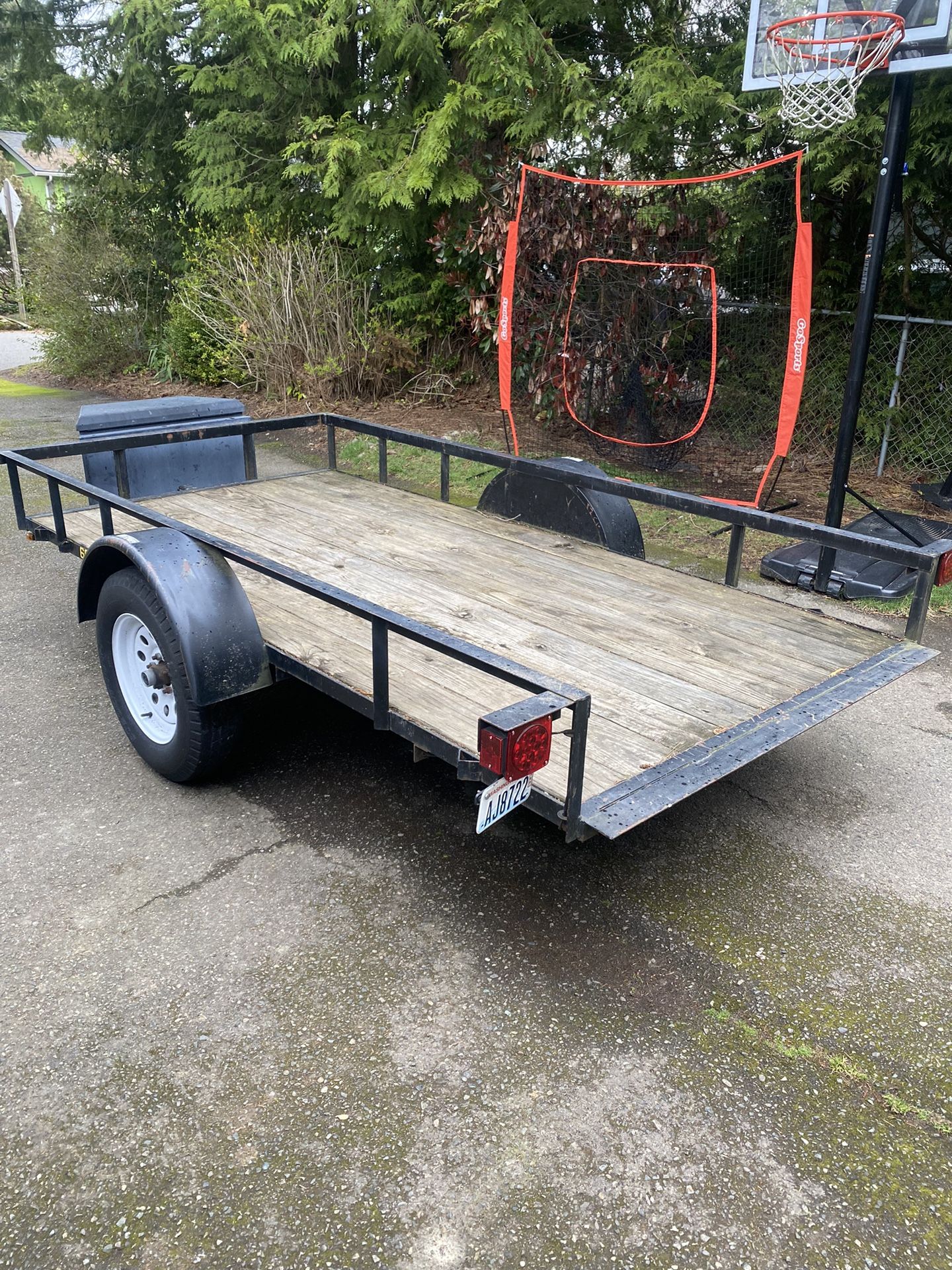 2013 Utility Trailer 5x10’ With Title for Sale in Federal Way, WA - OfferUp