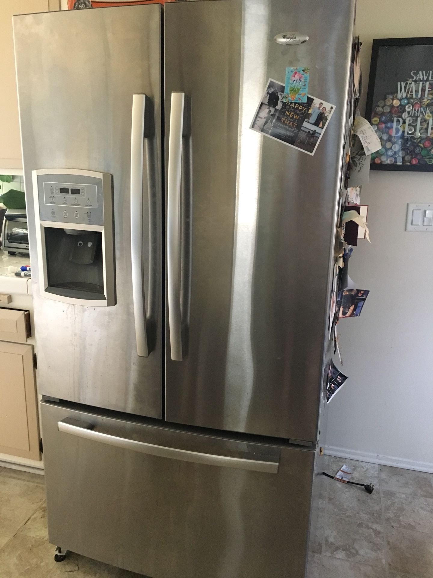 Whirlpool Gold Refridgerator for Sale in Huntington Beach, CA - OfferUp
