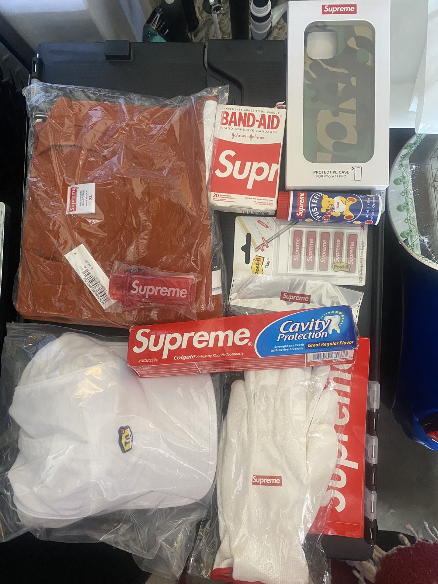 Supreme for Sale in West Sacramento, CA - OfferUp