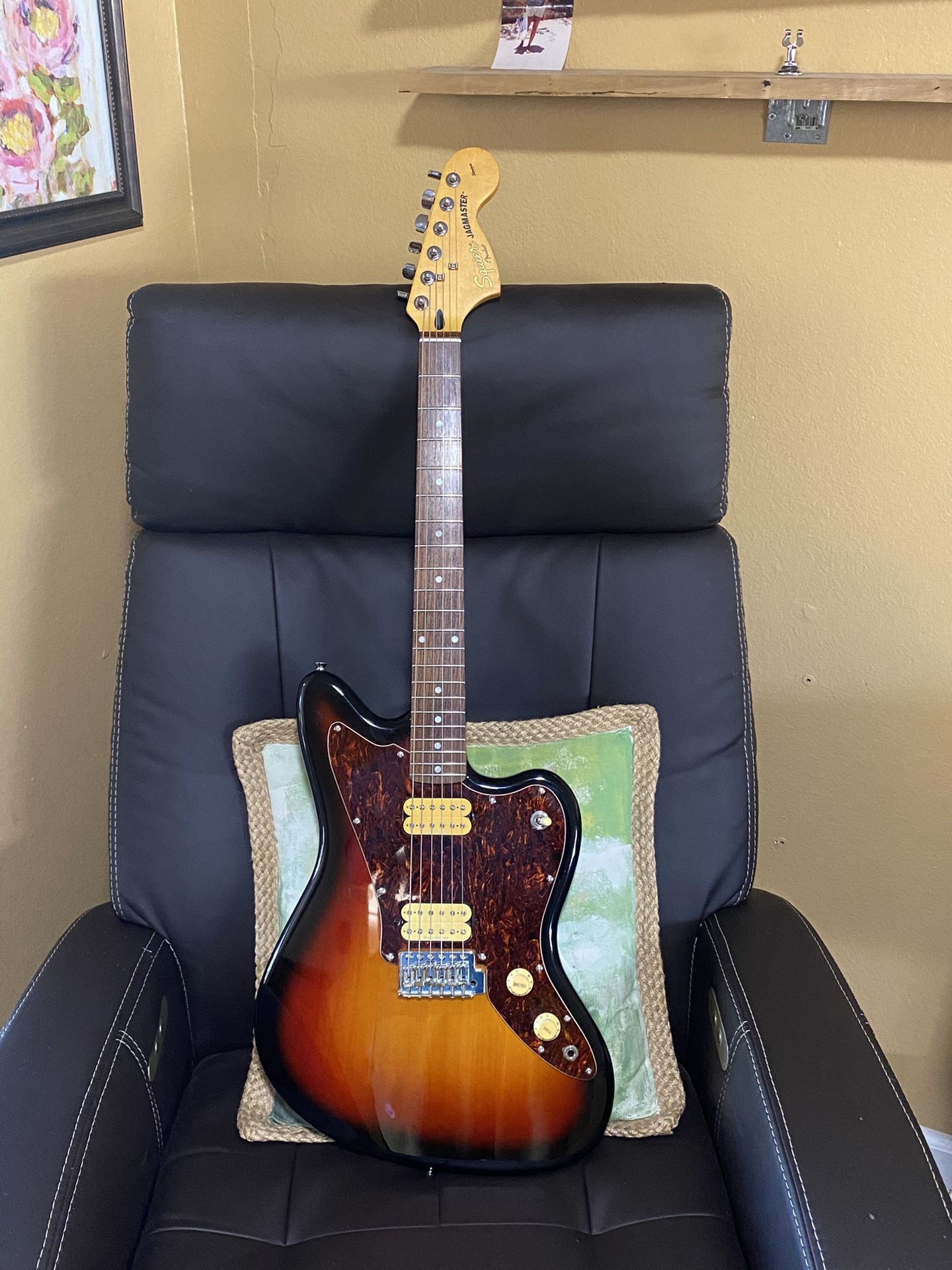 Fender Squier Jagmaster for Sale in Tempe, AZ - OfferUp