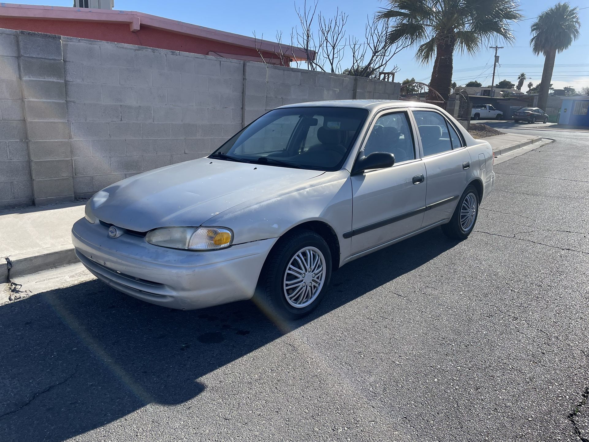 2001 Chevrolet Prizm for Sale in Las Vegas, NV - OfferUp