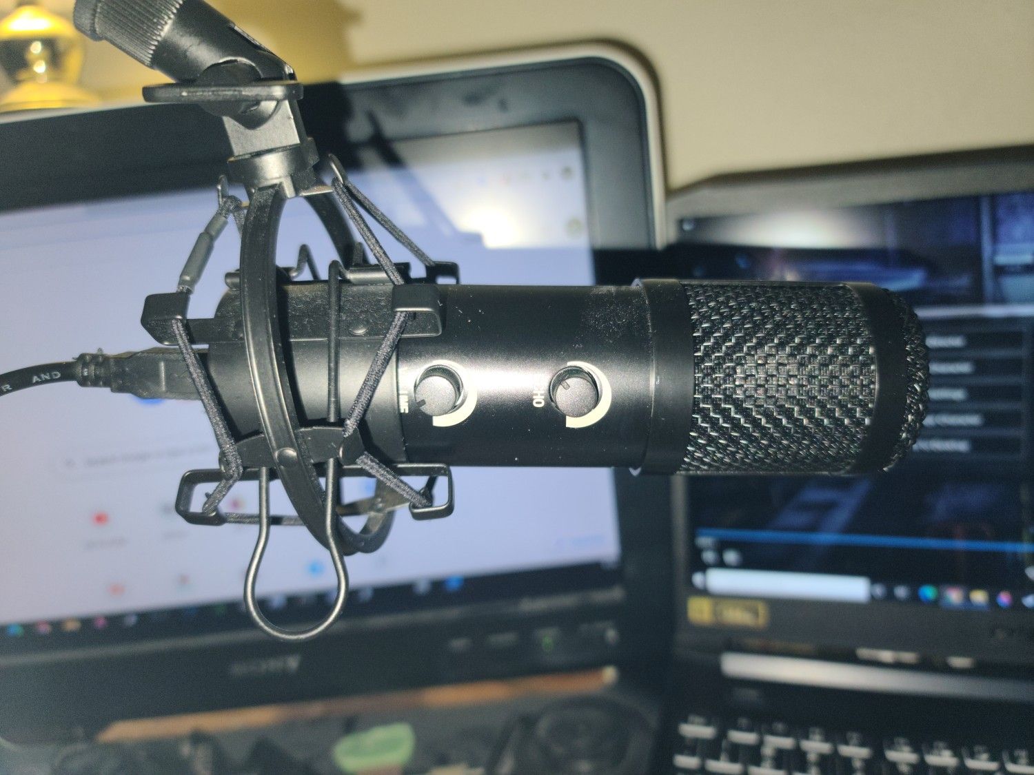 BONKE M900 microphone for Sale in Kent, WA - OfferUp