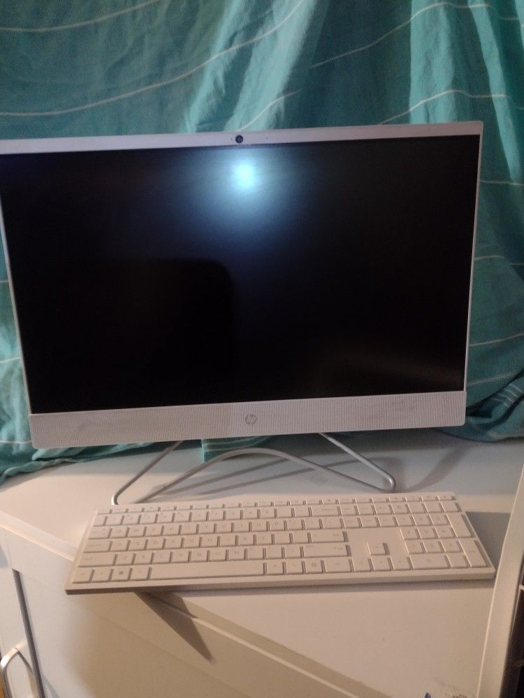 Hp All-in-one Desktop Model ;Tpc Q048-24 for Sale in Renton, WA - OfferUp