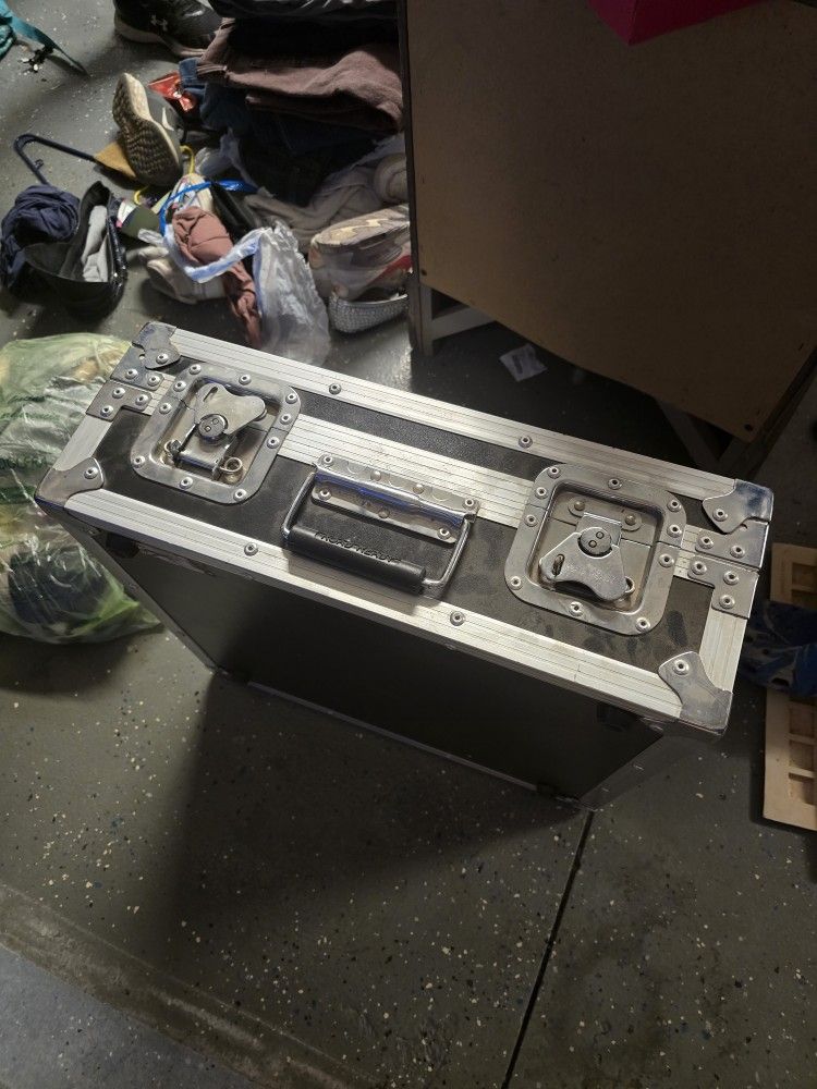 Dj Case Utility for Sale in Rialto, CA - OfferUp