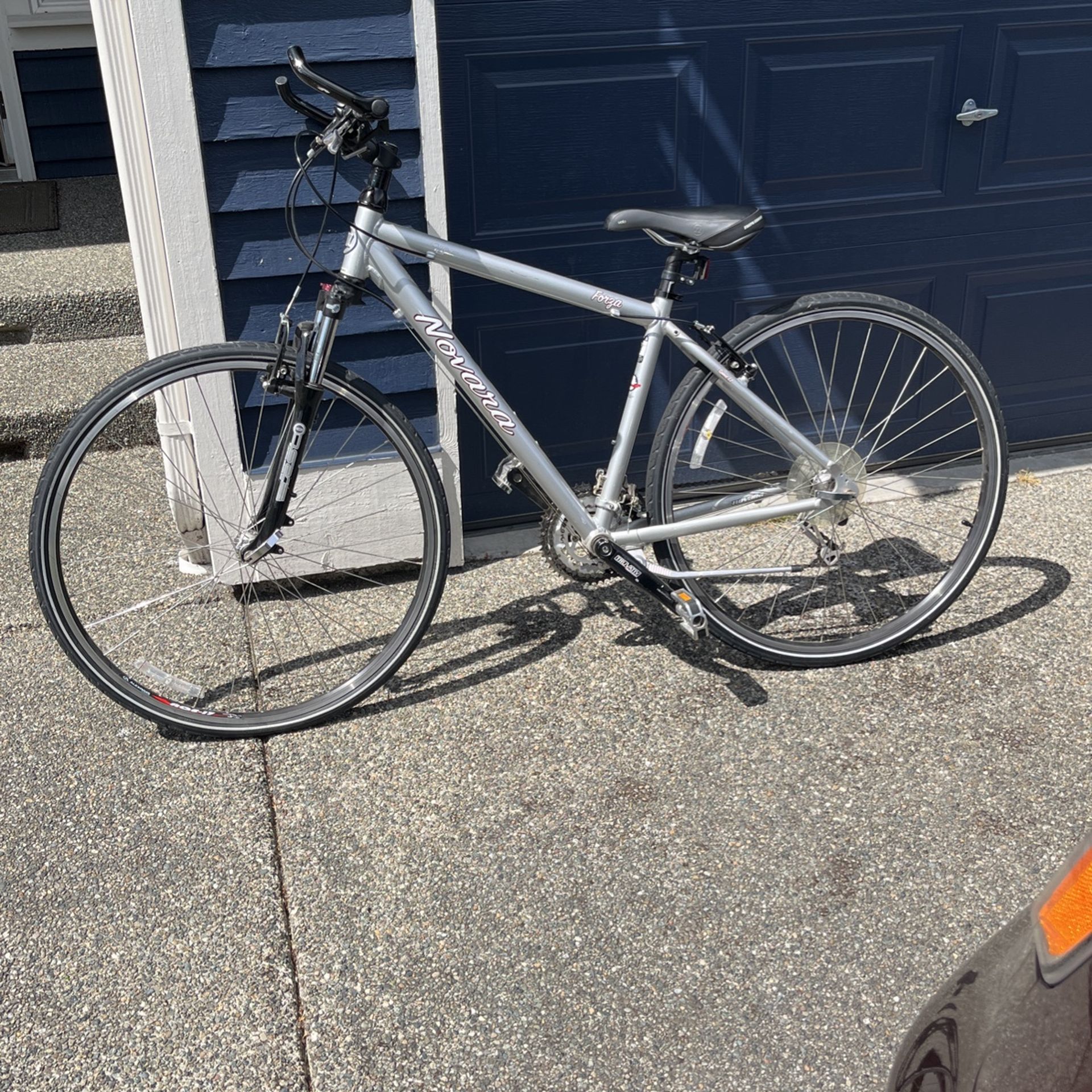 Novara Forza Hybrid Bike for Sale in Renton, WA - OfferUp