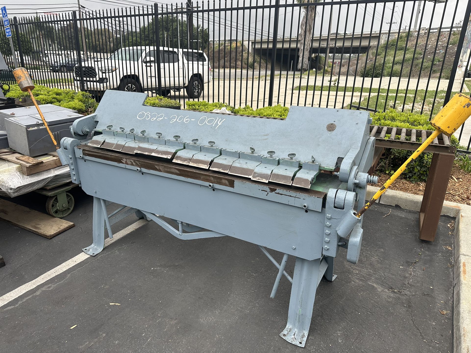Chicago 8 Ft. Finger Brake for Sale in Pomona, CA - OfferUp