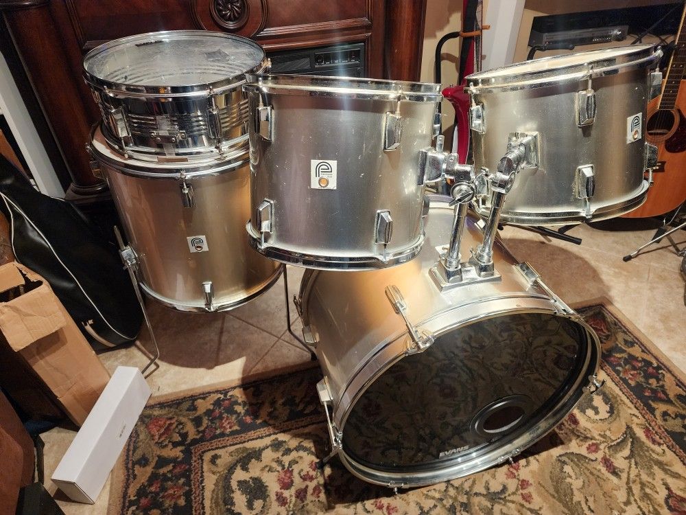 5 Pc. Percussion Plus Drum Set for Sale in Plainfield, IL - OfferUp