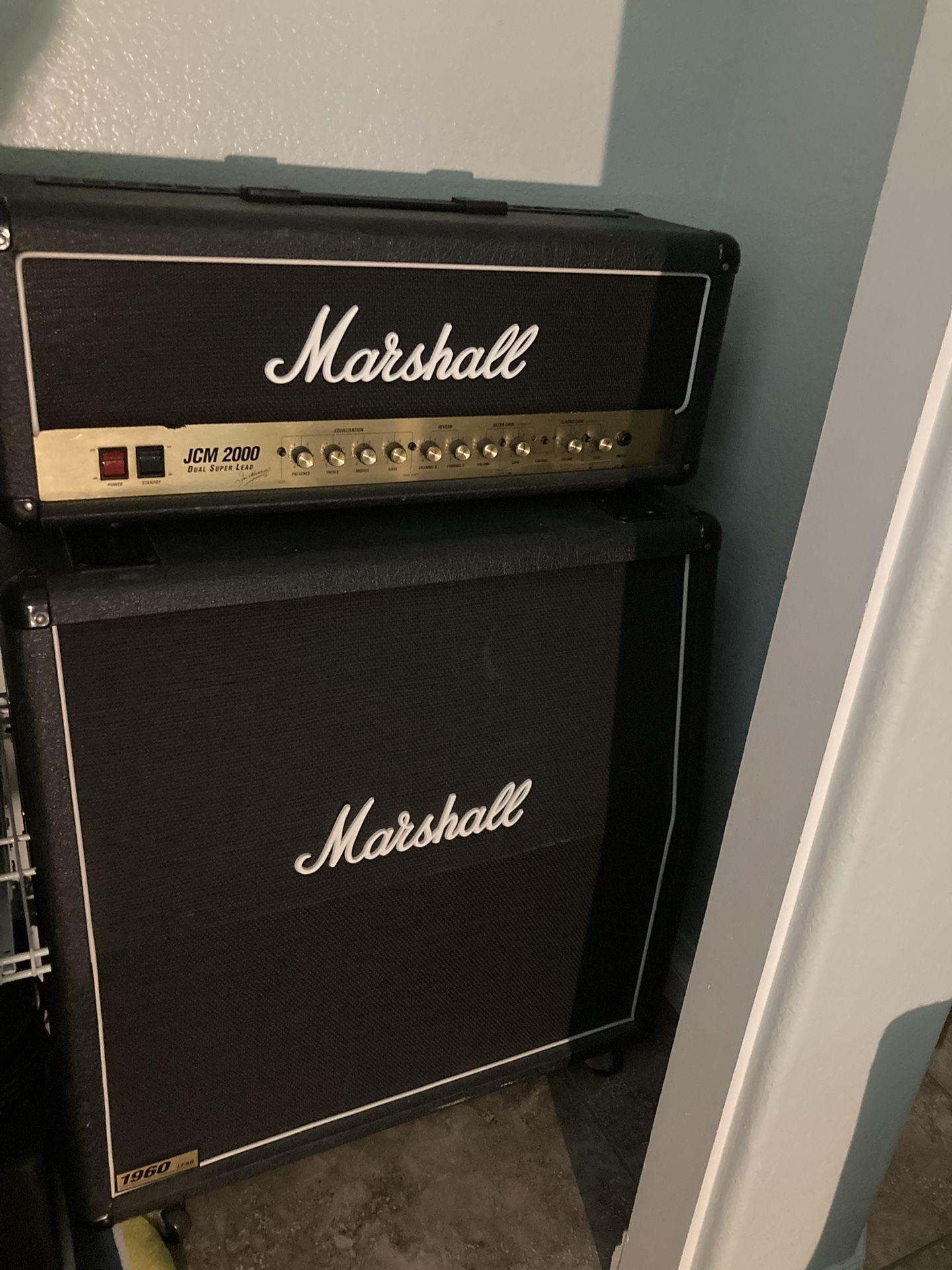 Marshall JCM 2000 amp, head & cabinet for Sale in Las Vegas, NV - OfferUp
